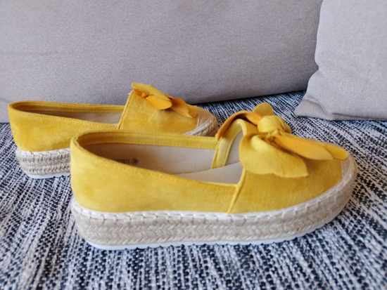 Espadrile