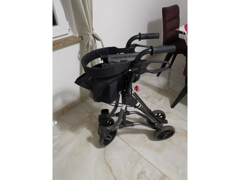 Nemacka hodalica / Rollator TAIMA M ECO