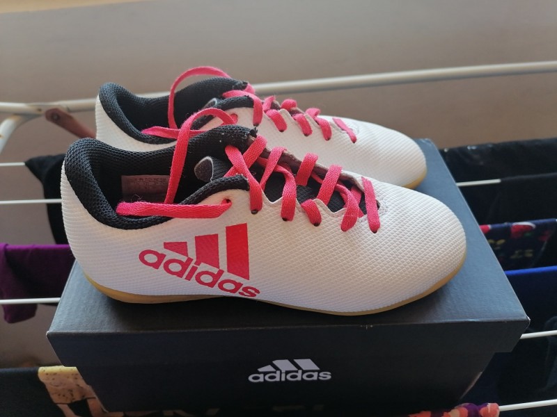 Adidas tango patike za fudbal broj 31