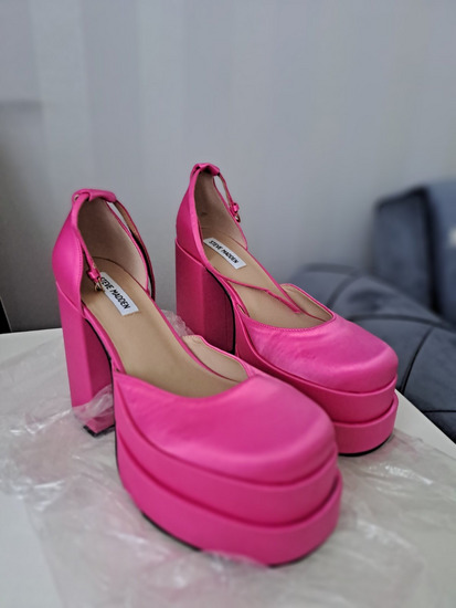 Steve Madden pink stikle NOVE