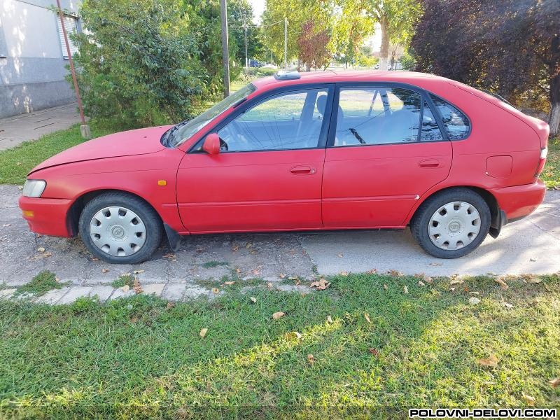 Toyota Corolla Xl Kompletan Auto U Delovima