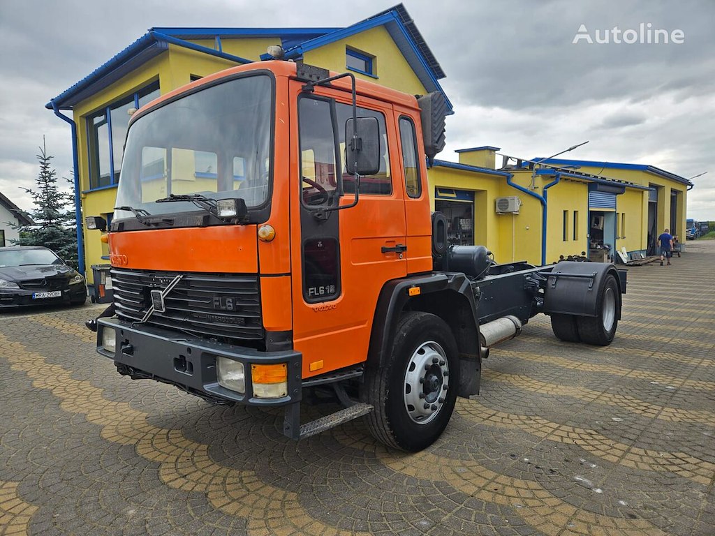 Volvo FL6 180 kamion šasija