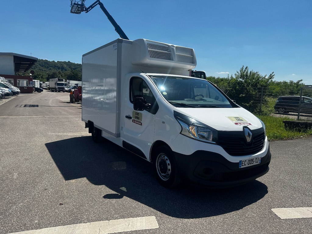 Renault Trafic 1,6L kamion hladnjača < 3.5t