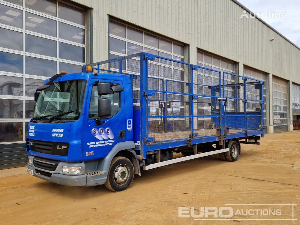 Prodaje se DAF LF45.160 kamion platforme na aukciji