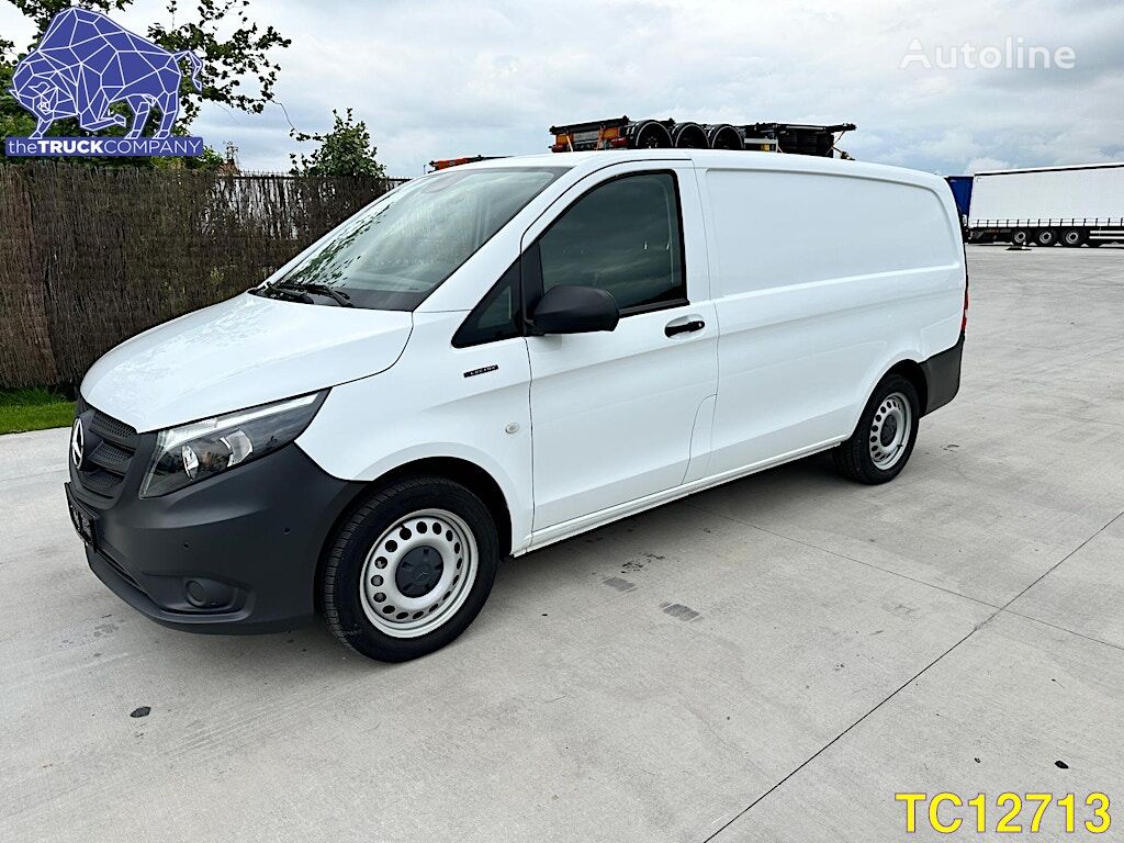 Mercedes-Benz E-VITO 111 minibus furgon