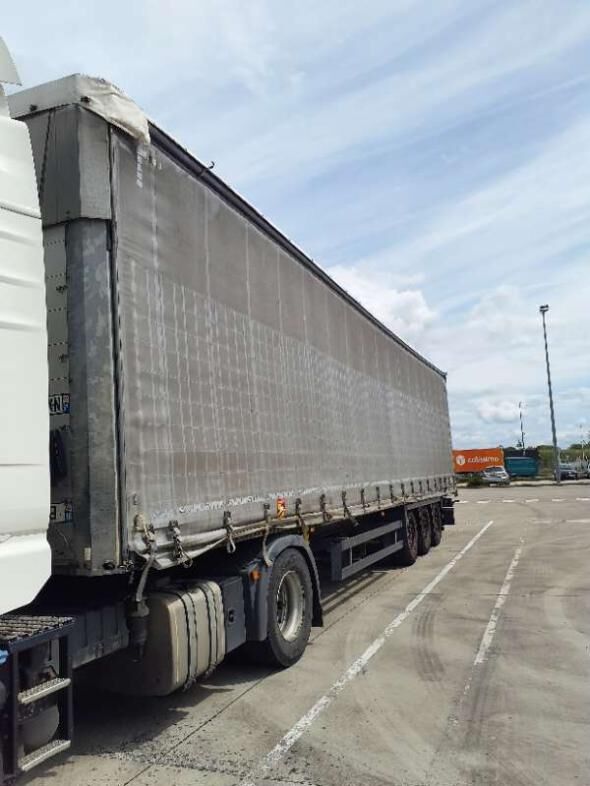 Schmitz Curtainsider Trailer poluprikolica sa kliznom ceradom (608599)