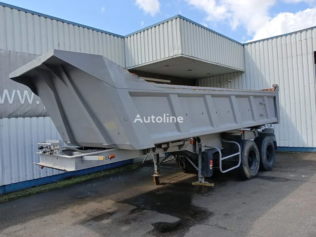 CIF 2 Axle Steel Tipper , Spring Suspension , Drum Brakes poluprikolica kipera