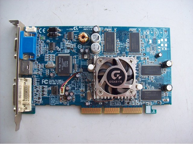 Gigabyte GV-R92128VH ,Radeon 9200 LE - 128 MB AGP 8x