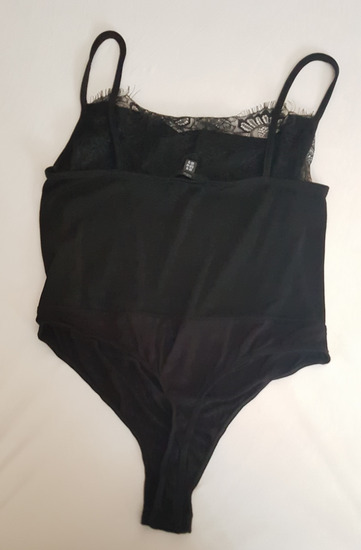 Missguided nov bodi XL