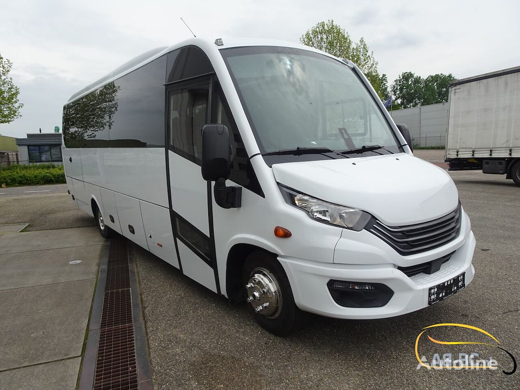 Novi IVECO Aveuro Tourna 31 Seats EURO 6 (Available in August) turistički autobus