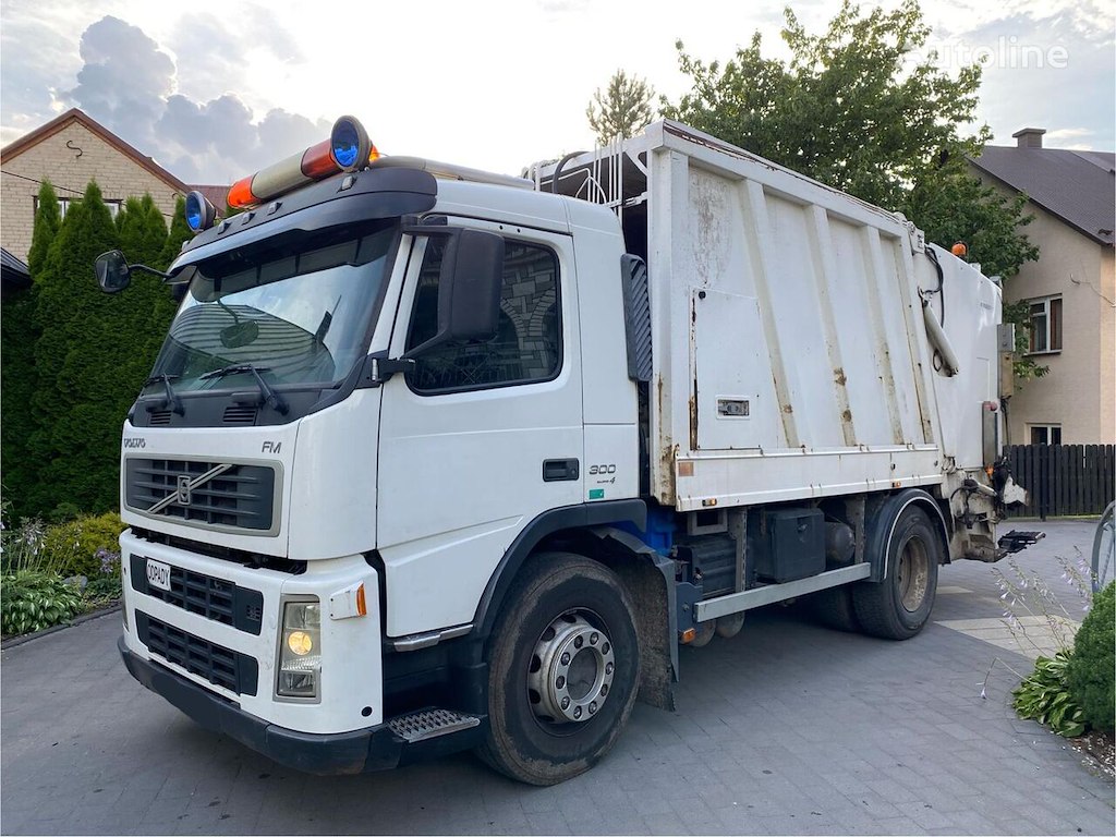 Volvo FM 300 / 213.000km / Śmieciarka FAUN 2 KOMOROWA / 213.000km / DM kamion za smeće