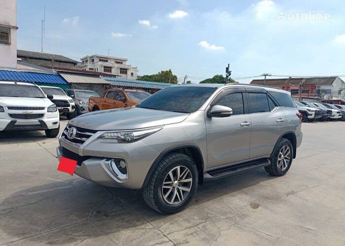 Toyota FORTUNER terenac