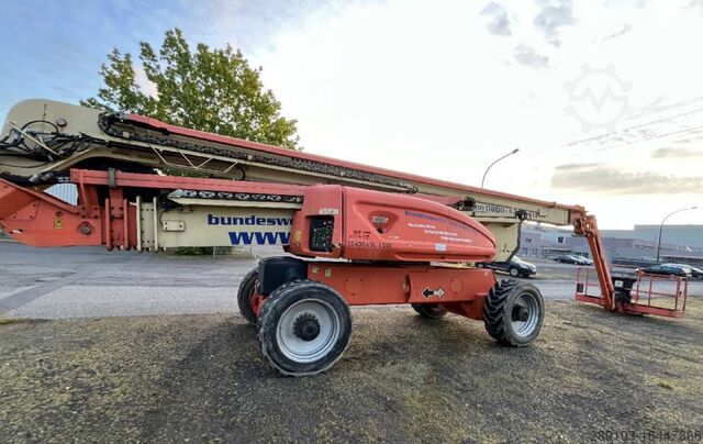 Artikulisana teleskopska radna platforma
JLG 1250 AJP Diesel 40,30 m