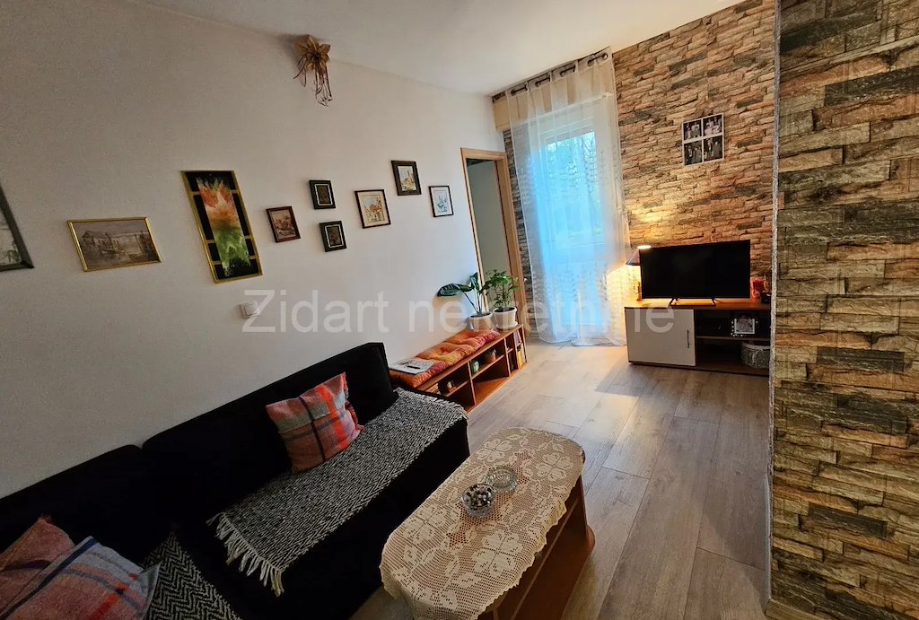 Prodaja, dvosoban stan, 49m2, Batajnica, Beograd