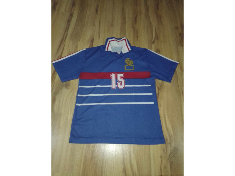 DRES FRANCUSKA THURAM