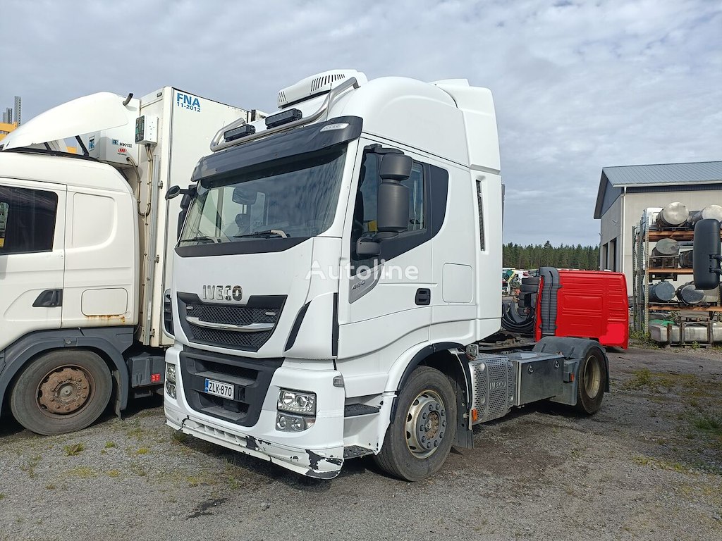 IVECO AS440T/P tegljač