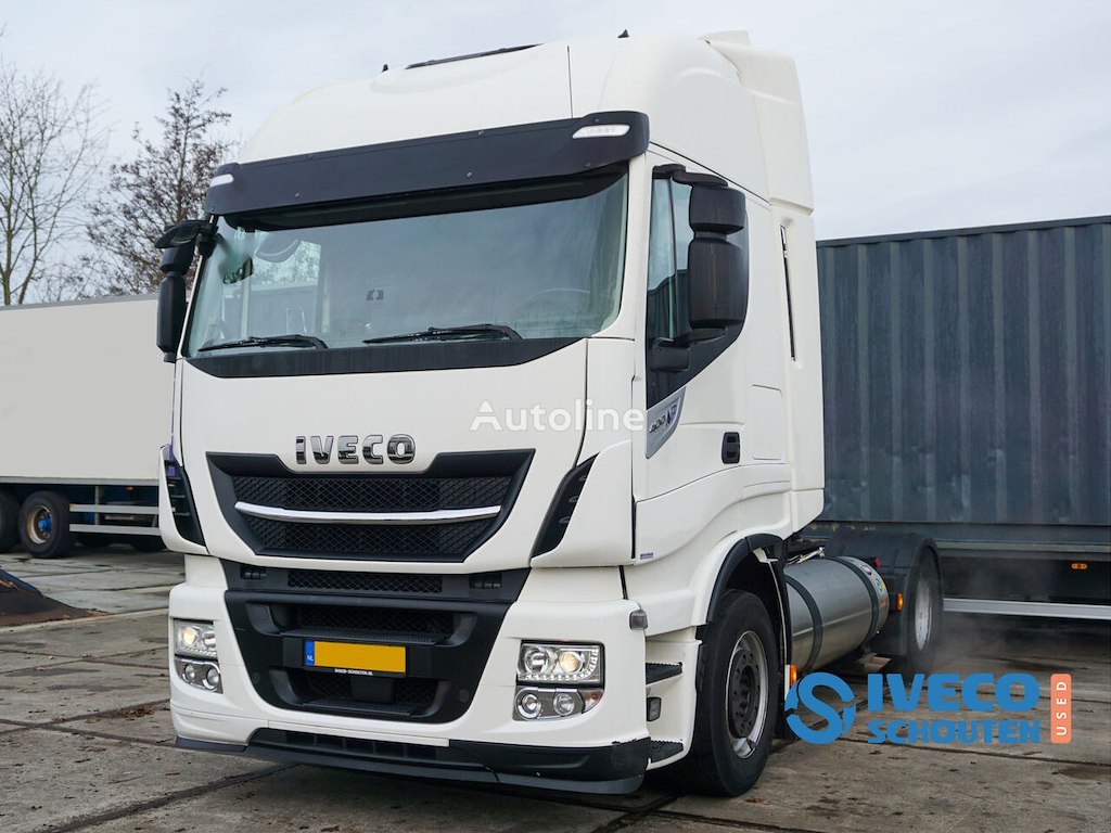 IVECO Stralis AS440S40T/P LNG tegljač