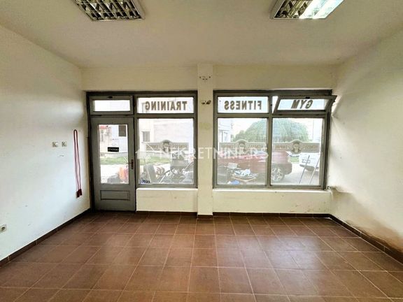 LOKAL- MOKRANJČEVA, OKRETNICA – 45m2 -48.000e