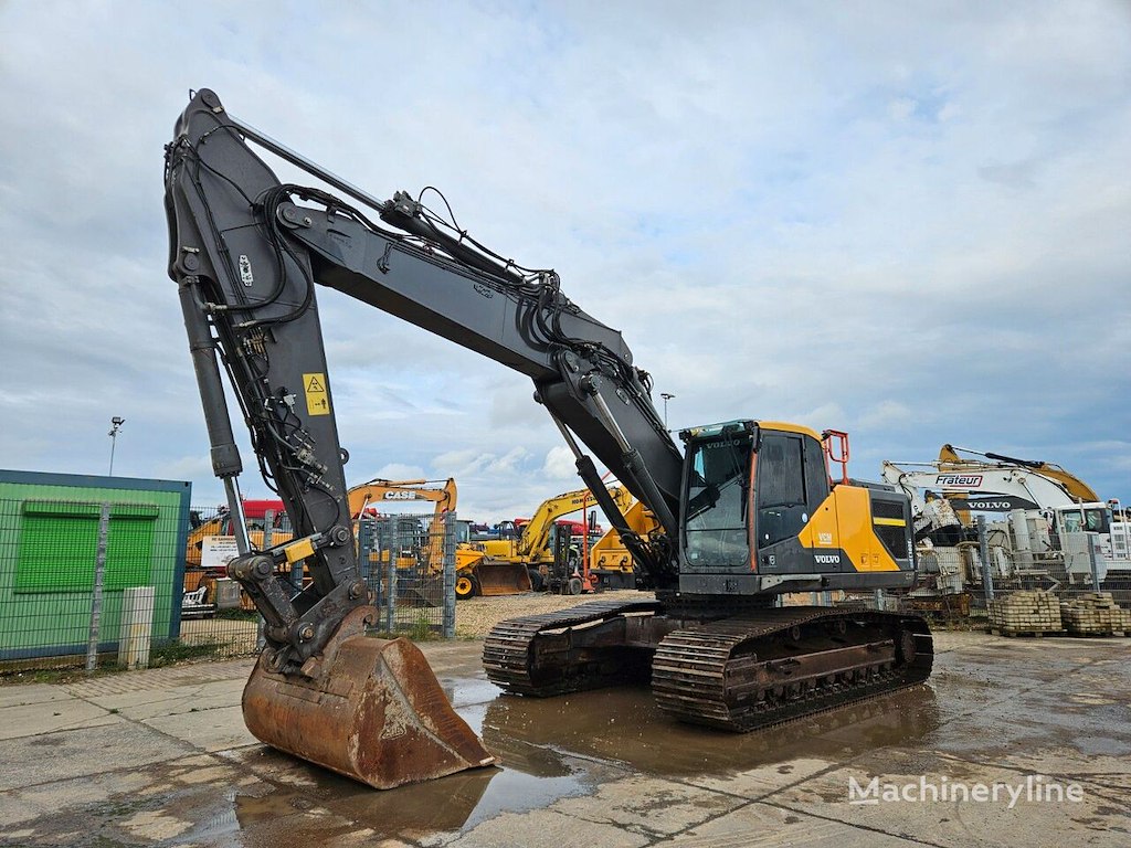 Volvo EC 300 EL bager guseničar