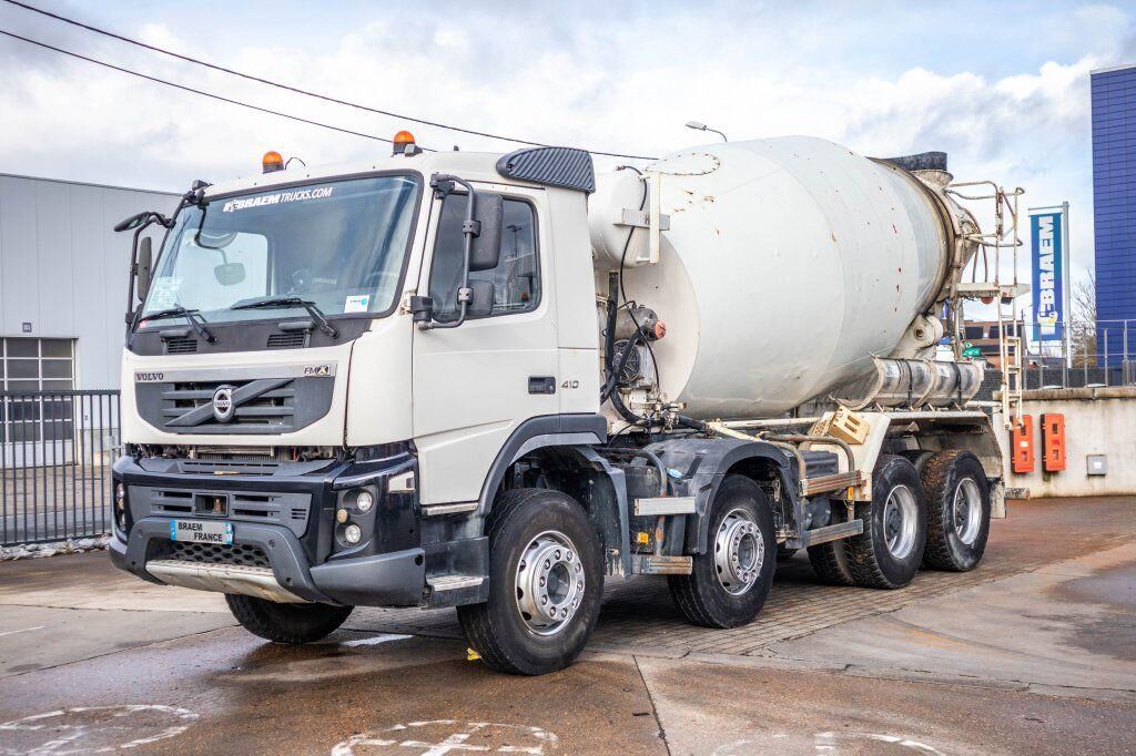 Volvo FMX 410 +LIEBHERR9M³ kamion s mešalicom za beton