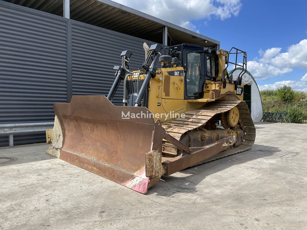 Caterpillar D6T LGP buldožer