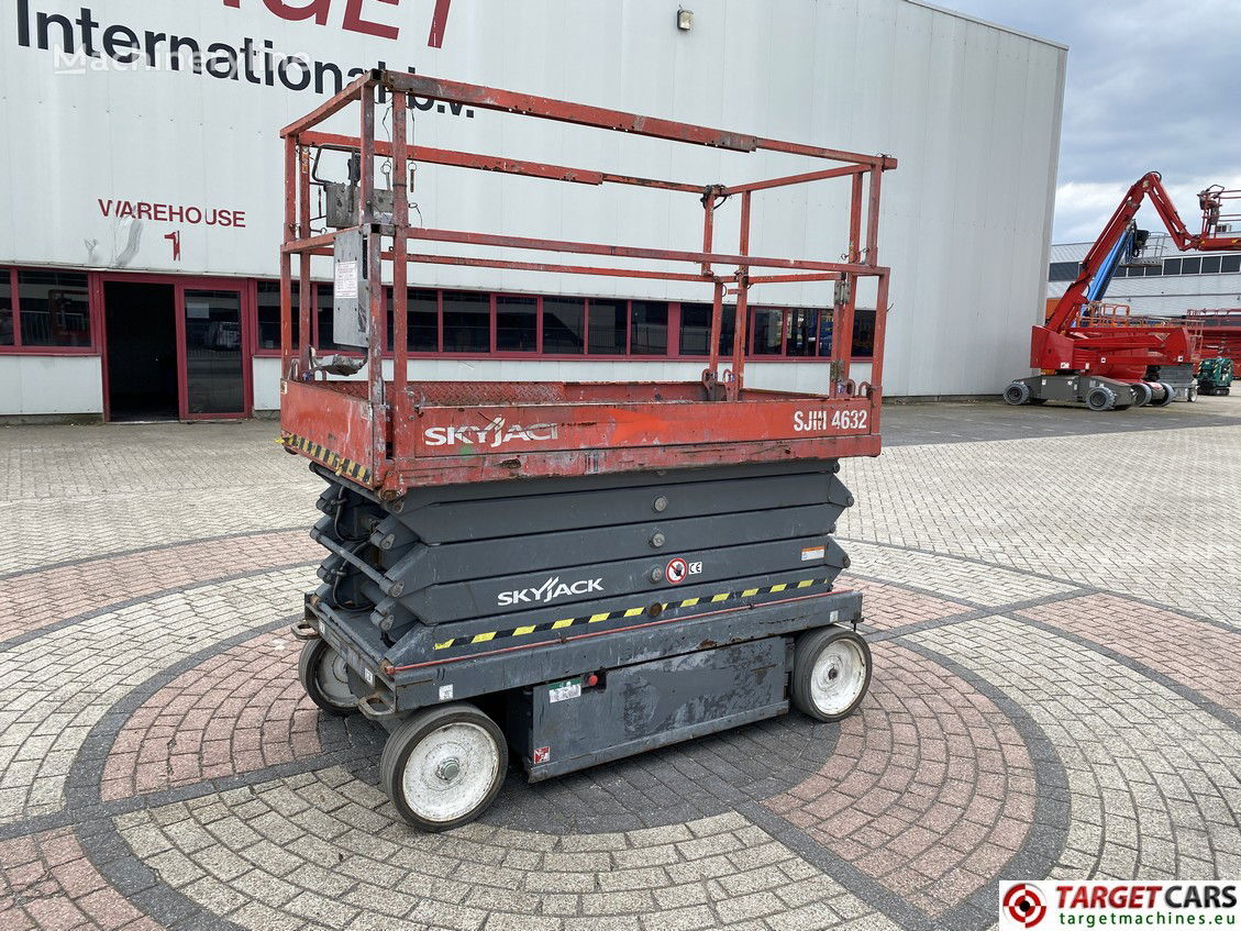 Skyjack SJIII-4632 ELECTRIC SJ-4632 SCISSOR WORK LIFT 2016 70030294 184H makazasta platforma