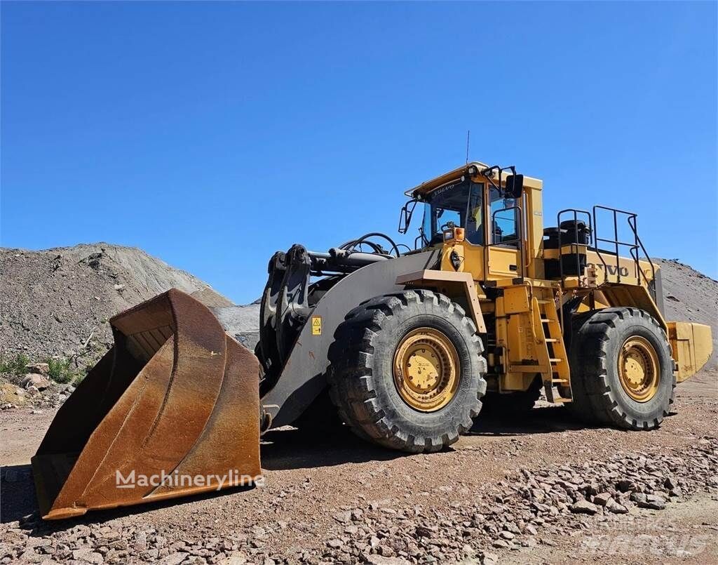 Volvo L330E prednji utovarivač