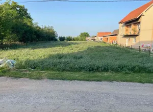 Prodaja Plac - Beograd, Barajevo: Vranić - Baćevac - Lisović