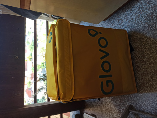 Glovo torba