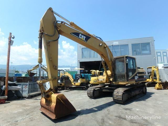 Caterpillar 320B bager guseničar