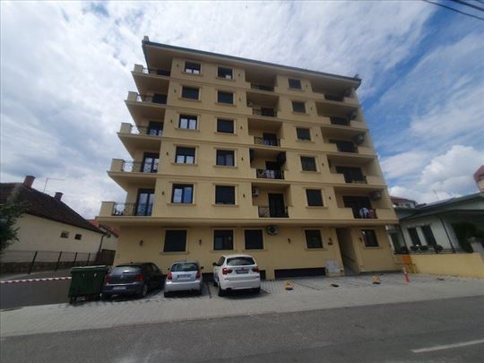 Loznica, Centar, Stan, 4.0, 58,00m2