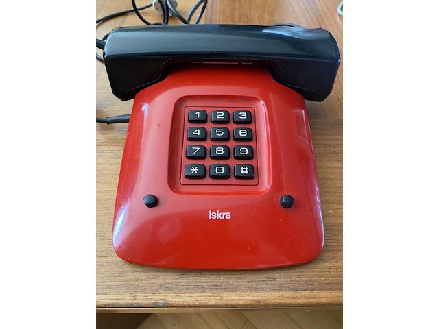 Iskra digitalni telefon 1988