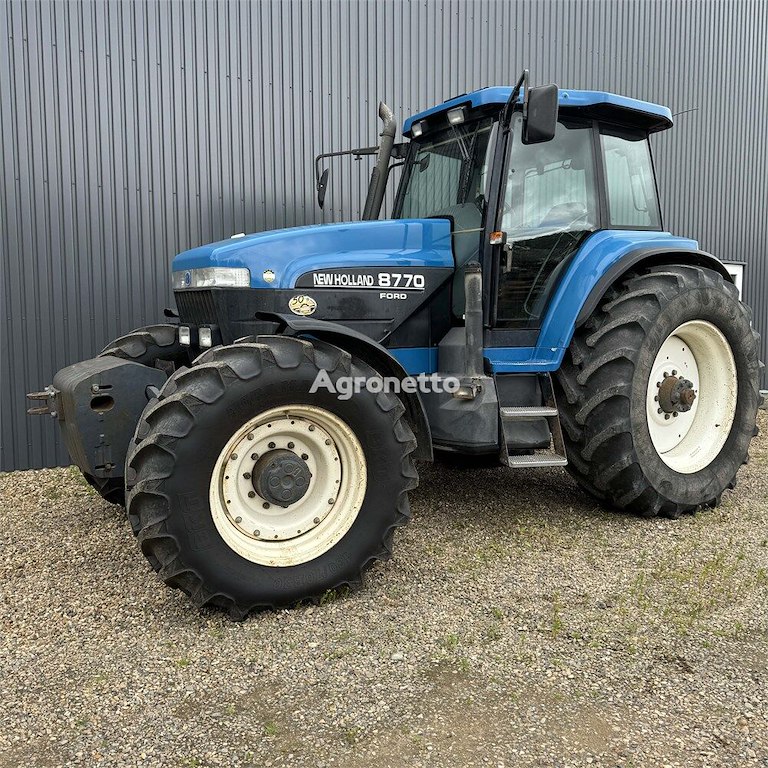 Prodaje se New Holland 8770 traktor točkaš na aukciji