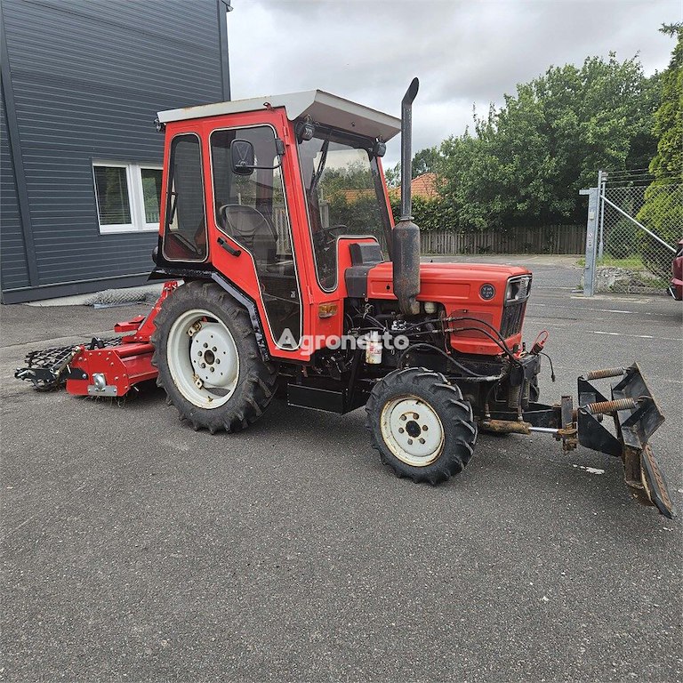 Prodaje se Yanmar 226 D mini traktor na aukciji
