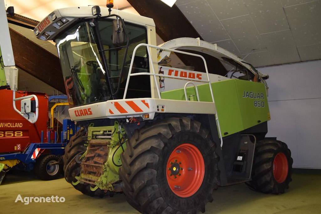 Claas Jaguar 850 krmni kombajn