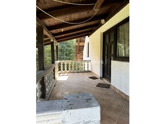 Tounj - okolica, samostojeća kuća 200m2, terasa, balkon