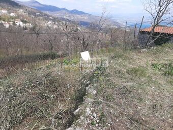 Lovran, 639m2, zemljište za obiteljsku kuću