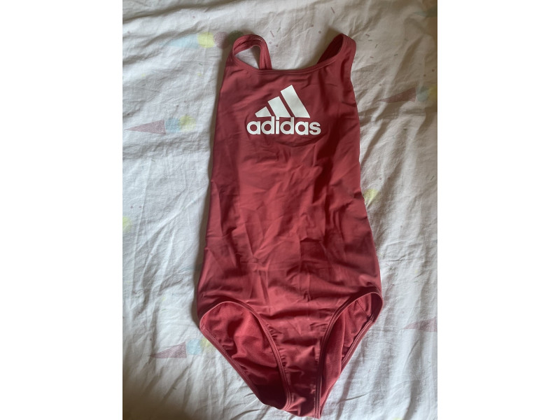 ***Adidas kupaci 10-12***