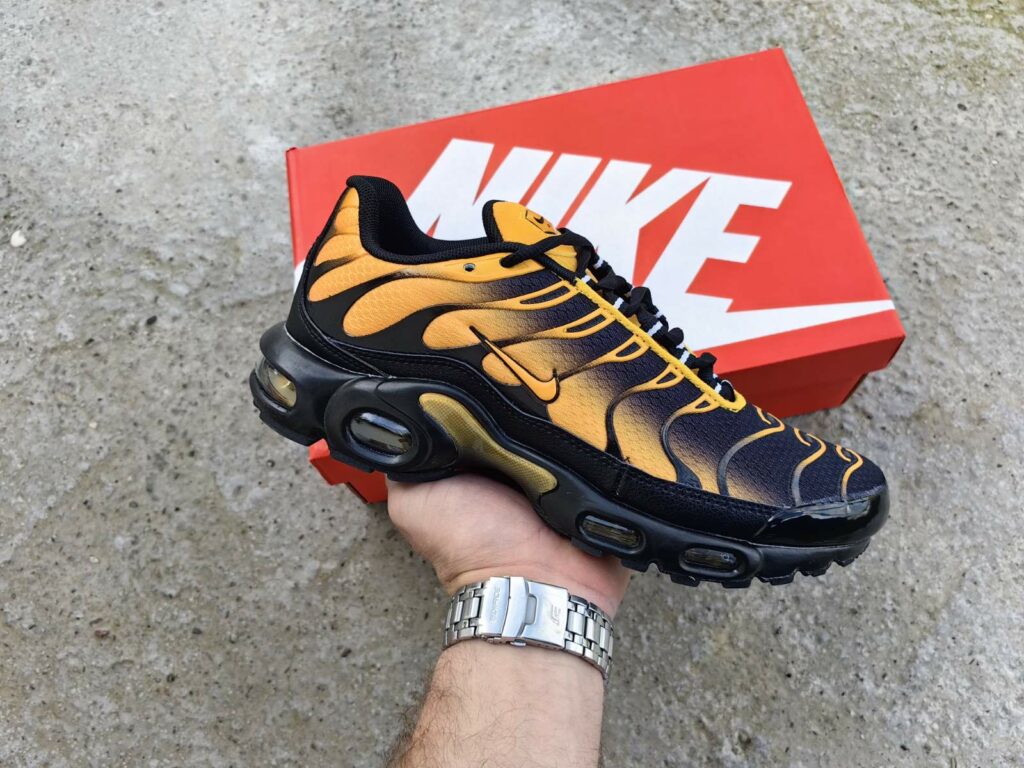 Nike patike Air Max Plus TN Black Sundial