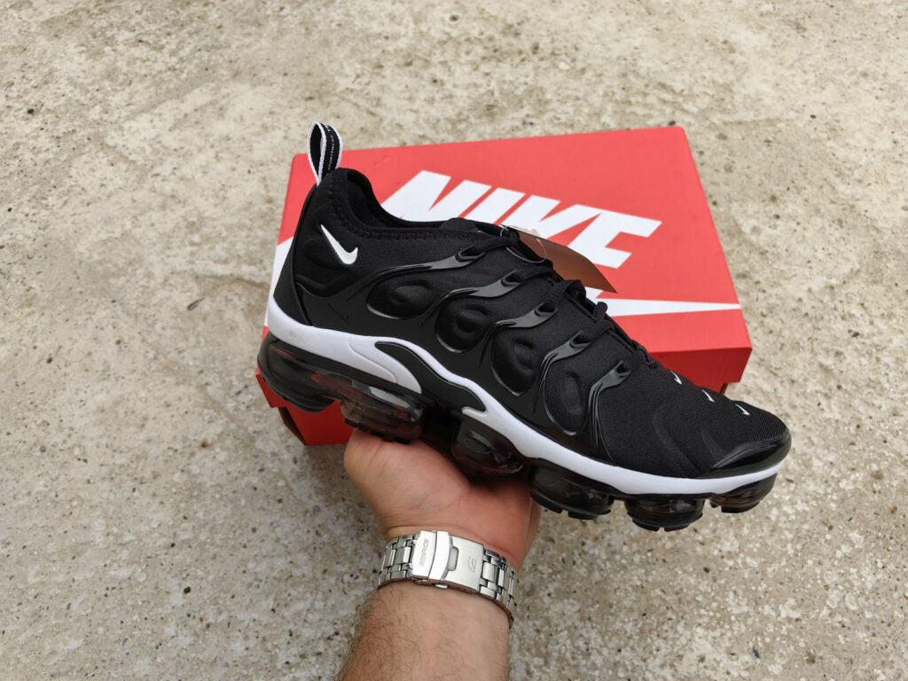 Nike patike Air VaporMax Plus Overbranding