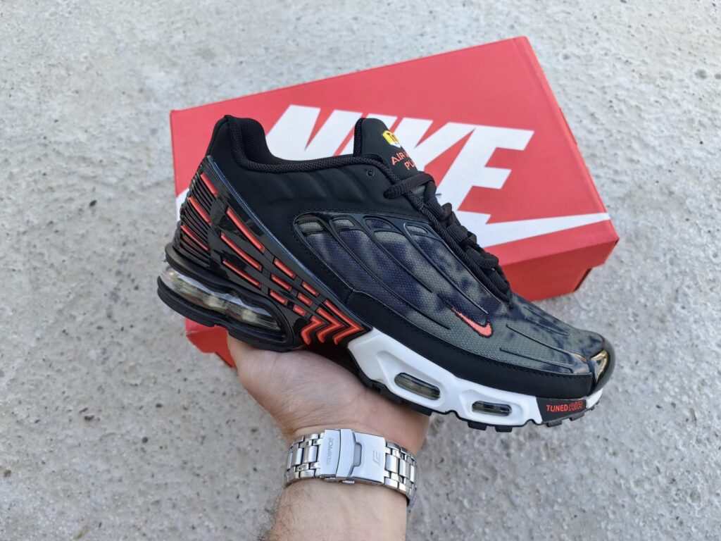 Nike patike Air Max Plus TN 3 Black Safety Orange