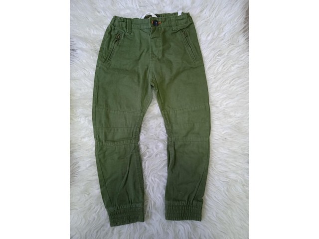 H&;;M MASLINASTO ZELENE PANTALONE VEL 104