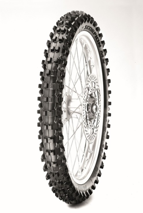 PREDNJA GUMA PIRELLI SCORPION MX32 MID SOFT F 70/100-19 NHS 42M TT