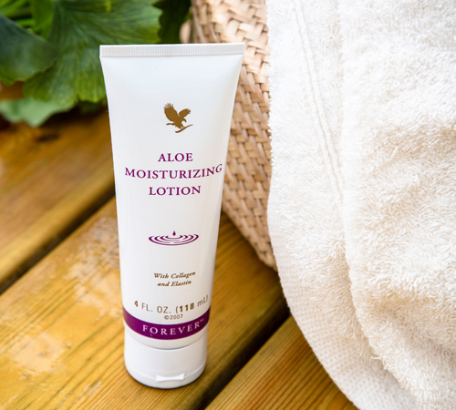 ALOE MOISTURIZING LOTION - ljubičasta krema