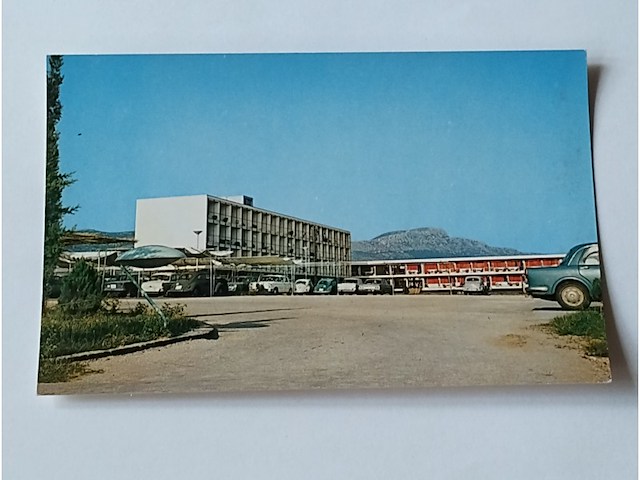 Motel Resnik - Automobili - Čista -