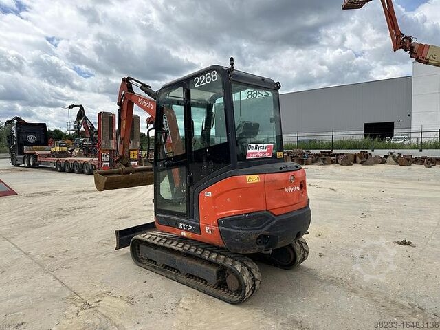 Mini Buldožer
Kubota KX027-4