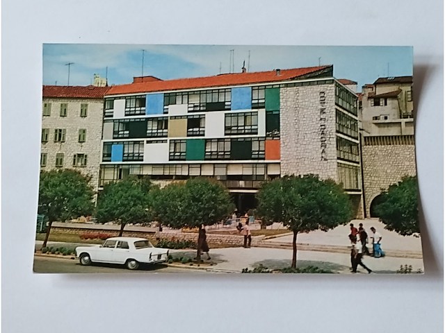 Šibenik - Stari Automobil - Hotel - Hrvatska -