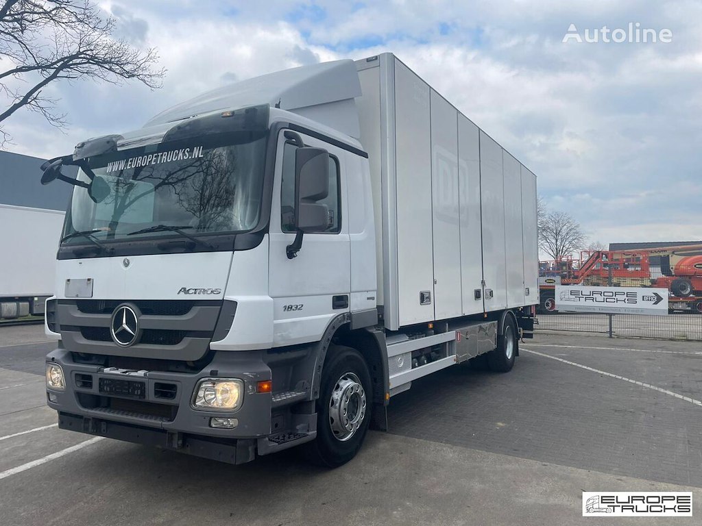 Mercedes-Benz Actros 1832 Airco - Big Box - Side doors - Lift - 350.000KM kamion furgon