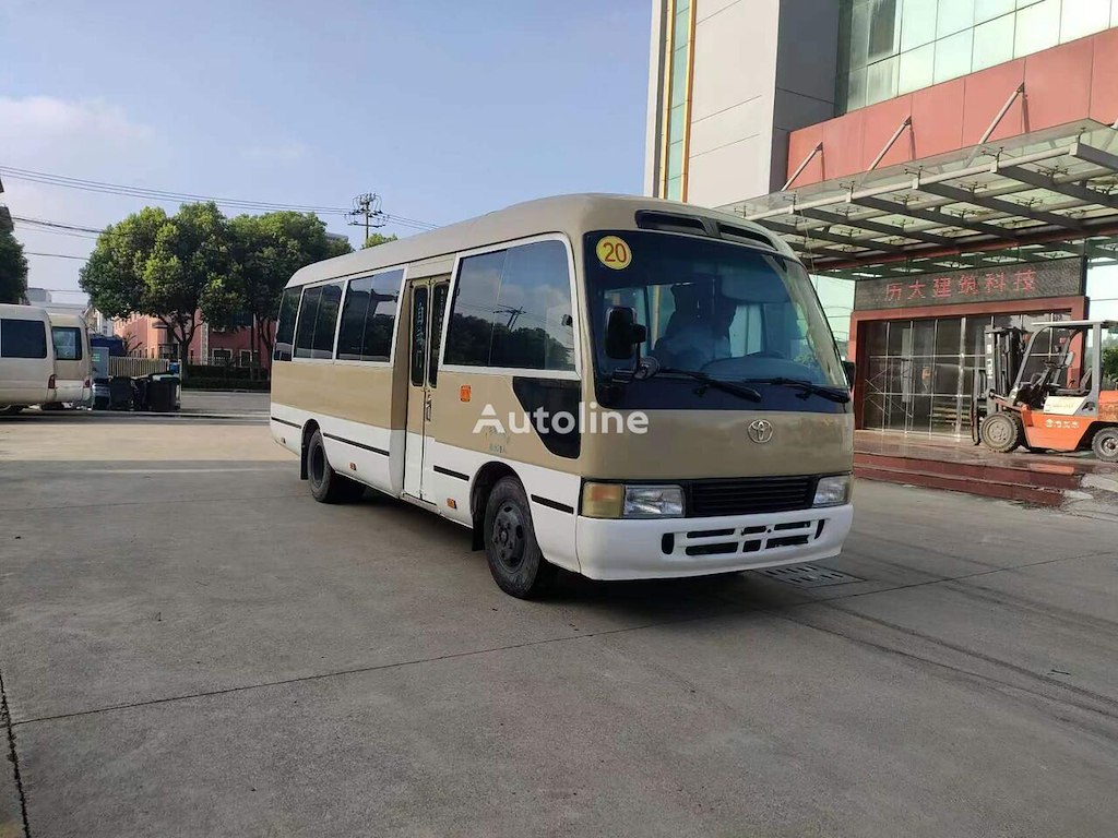 Toyota coaster turistički autobus