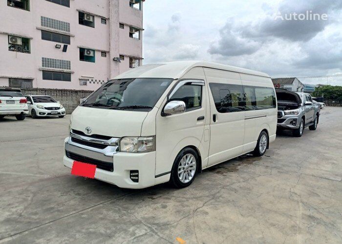 Toyota HILUX putnički minibus